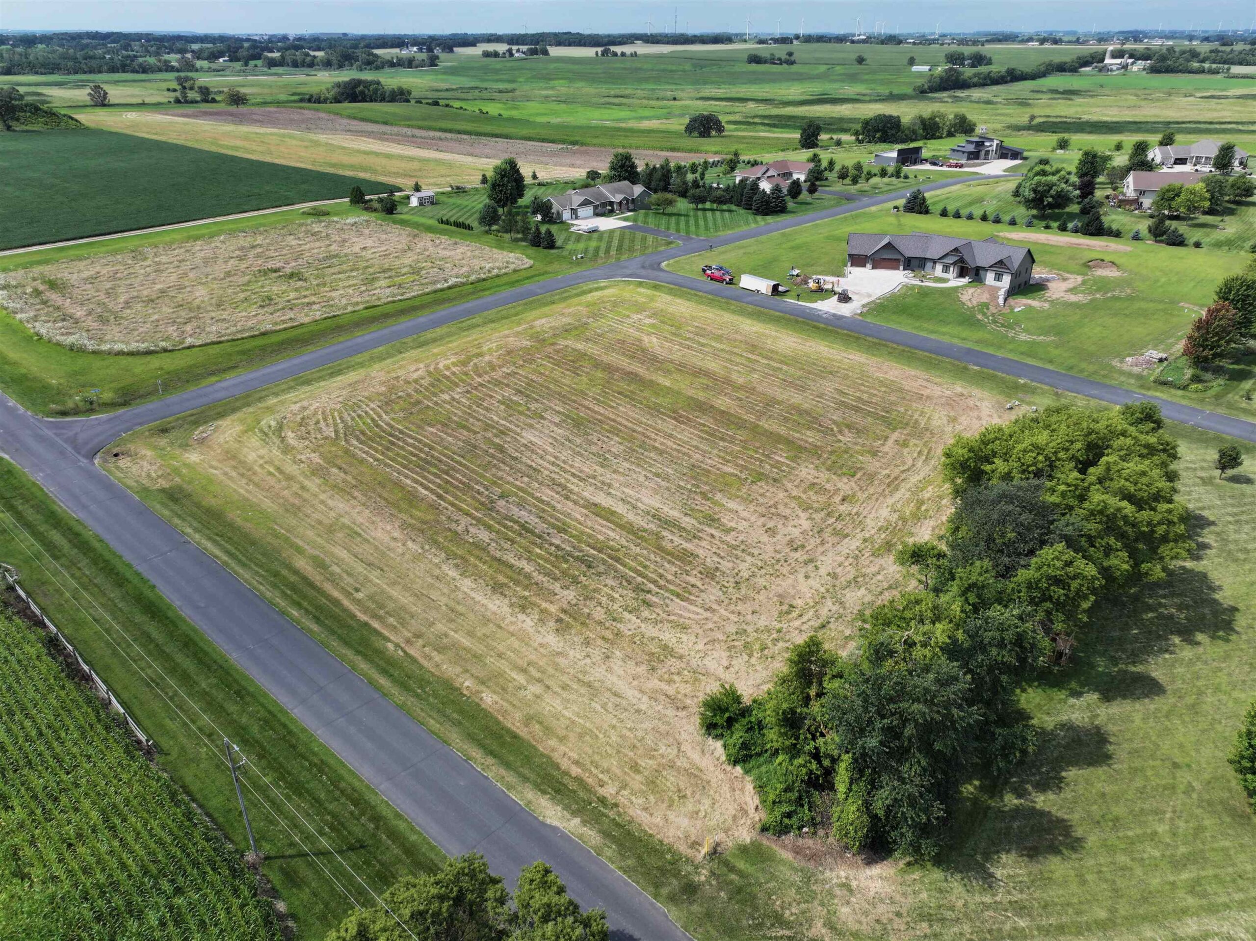 MAPLE RIDGE 15 FOND DU LAC WI 54937-9004 - Adashun Jones