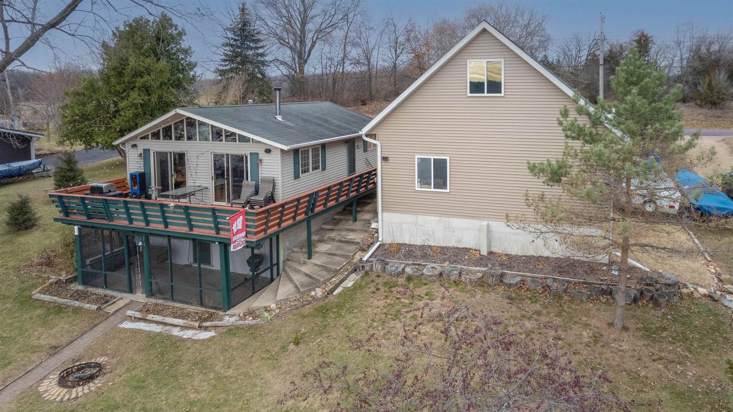 COUNTY ROAD C MONTELLO WI 53909 - Adashun Jones